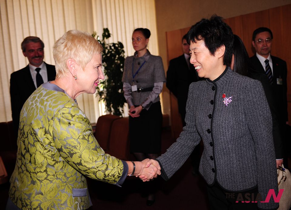 Chinese Legislative Leader In Lithuania - THE AsiaN